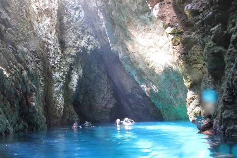 8 lugares para bucear en Corfú - Viaja a tu ritmo